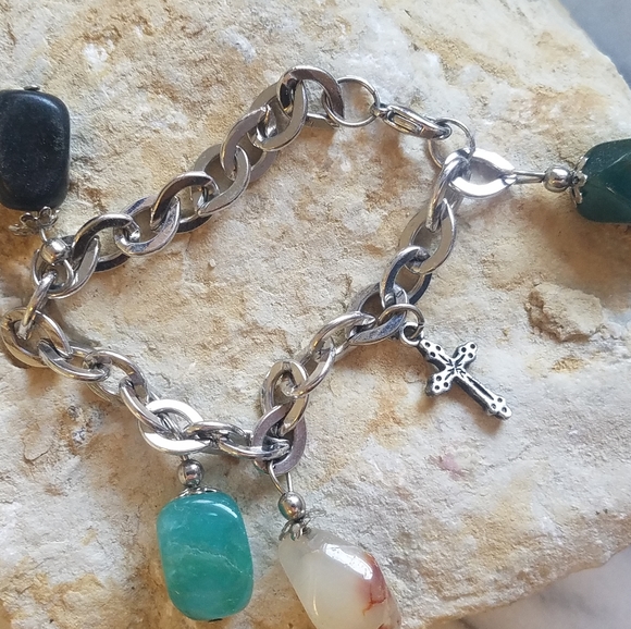 unknown | Jewelry | Vintage Silver Tone Dangling Gemstone Cross Charm ...